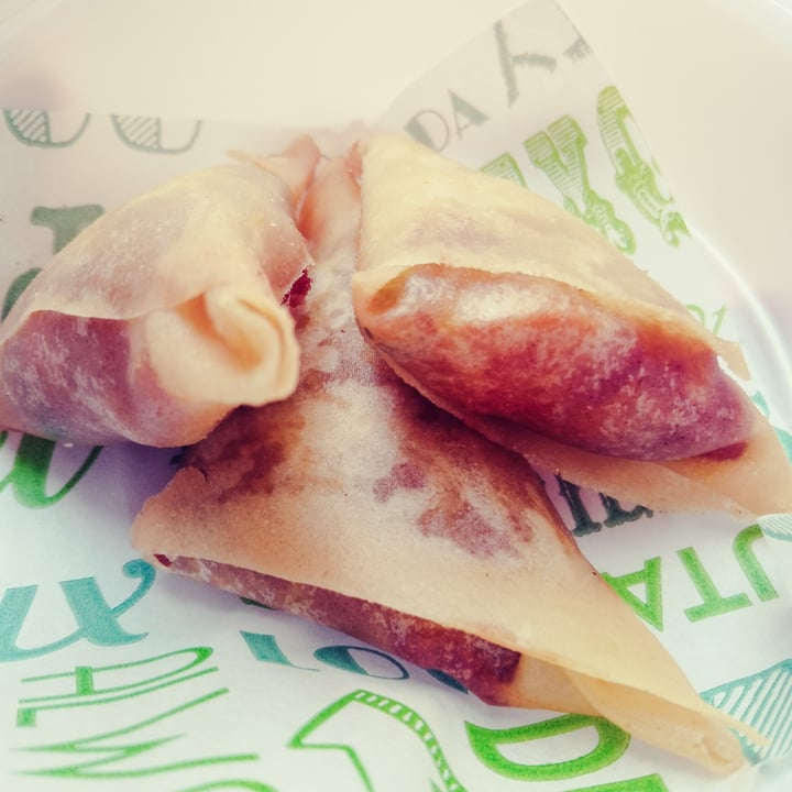 Tasty Bowl Madrid, Spain Vegetable samosa Review | abillion