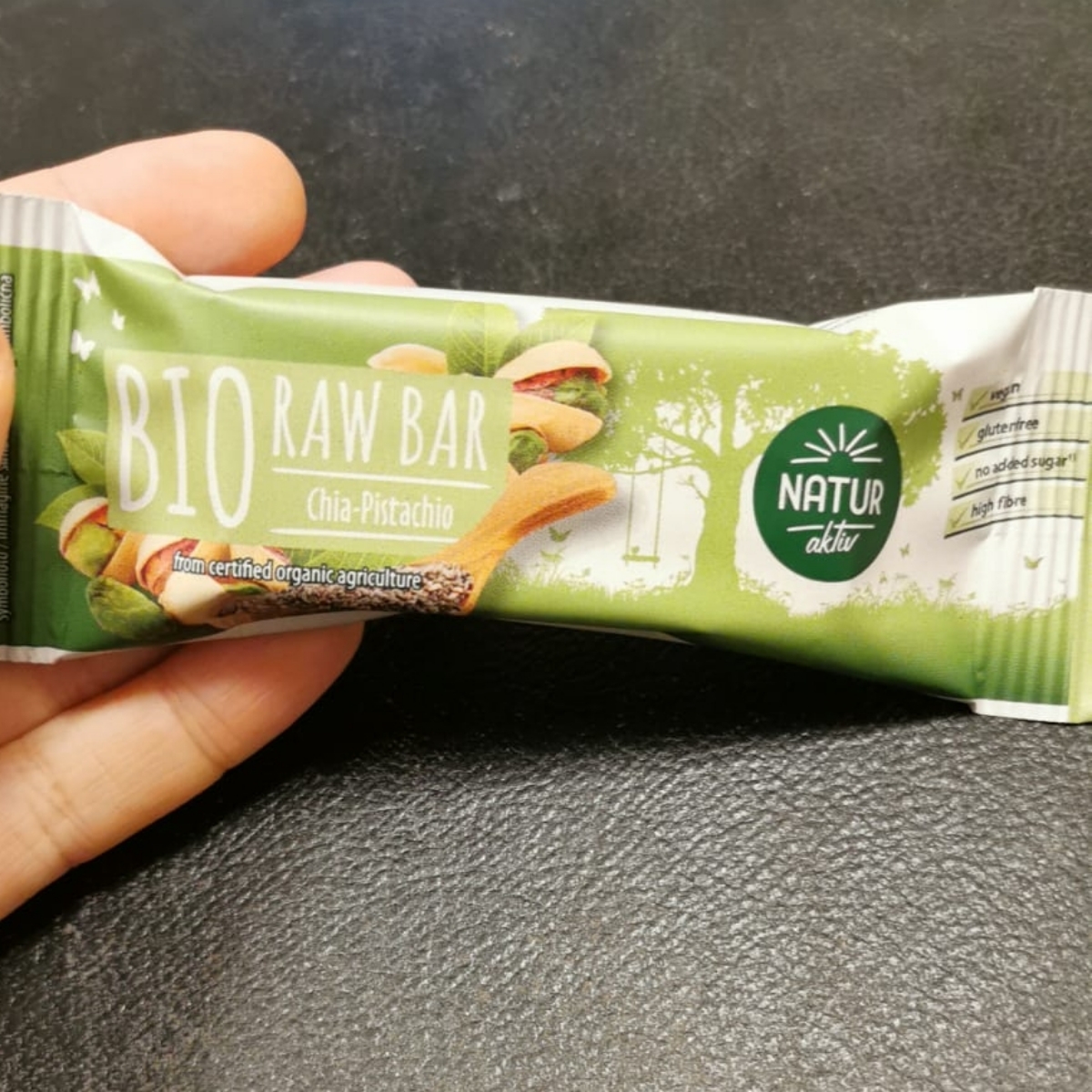 Bio Raw Bar - Chia Pistacchio from Natur Aktiv - Vegan Product Reviews ...