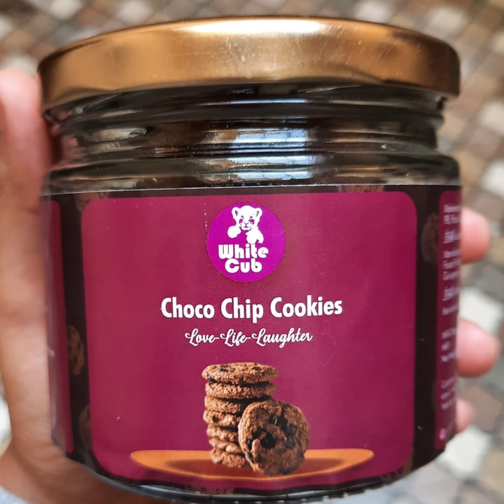White Cub ChocoChip Cookies Review | abillion