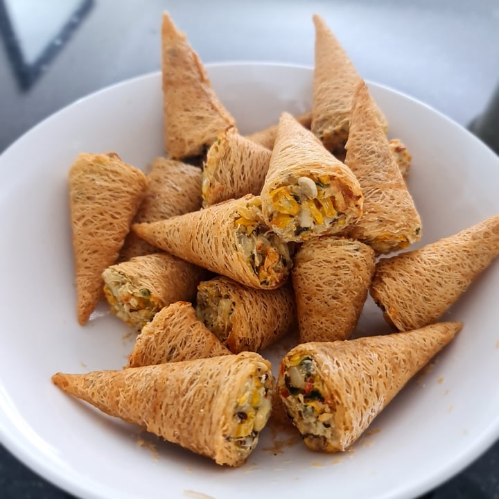 Woolworths Food 20 Crisp Vegetable Netted Cones Review | abillion