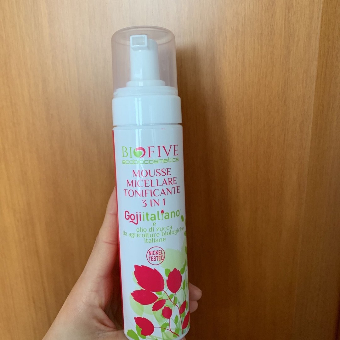 Mousse micellare tonificante 3 in 1 from Biofive - Vegan Product ...