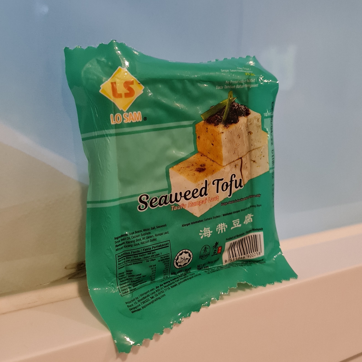Seaweed Tofu 海带豆腐 from Lo Sam - Vegan Product Reviews & Ratings | abillion