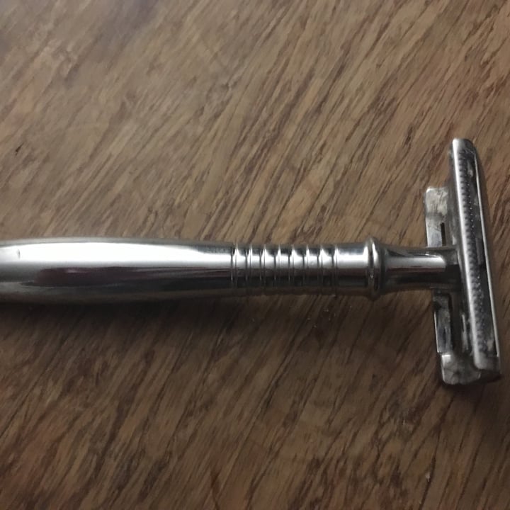 Faithful to Nature Razor Review | abillion