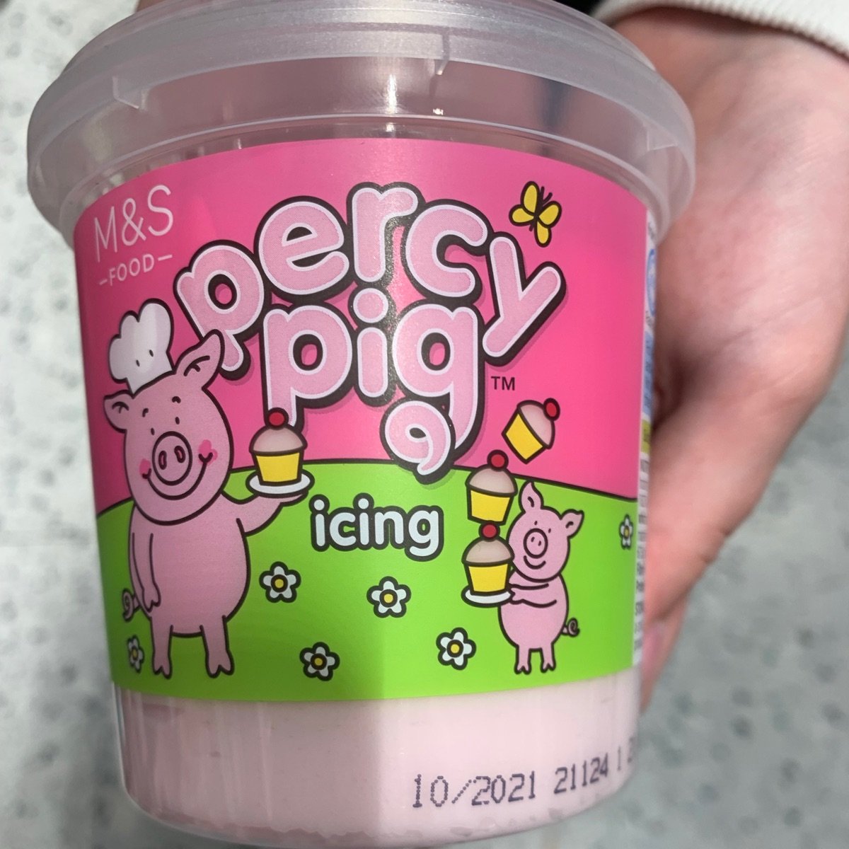 Percy pig icing from Marks & Spencer Food (M&S) - Vegan Product Reviews & Ratings | abillion