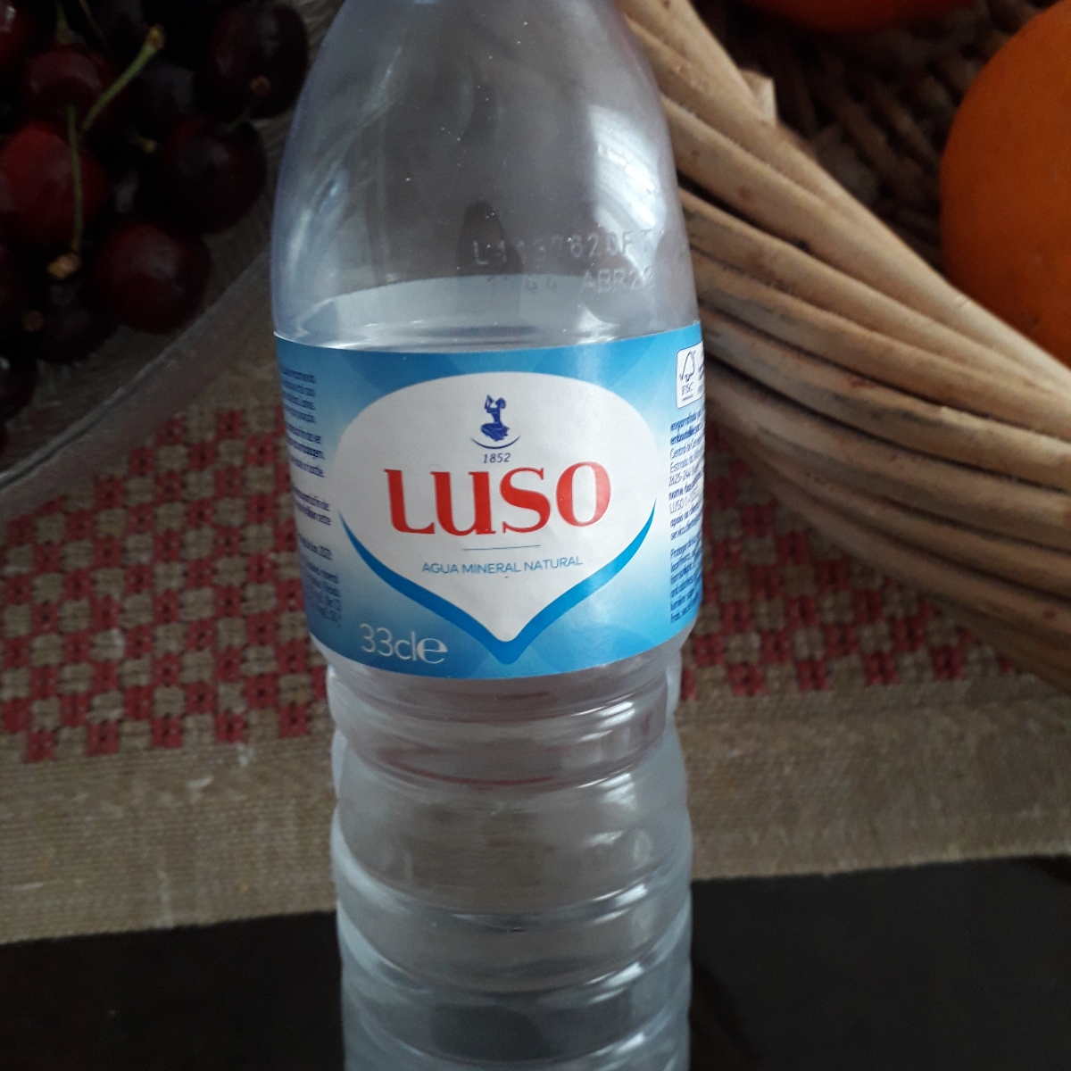 Água Mineral Natural from Luso - Vegan Product Reviews & Ratings | abillion