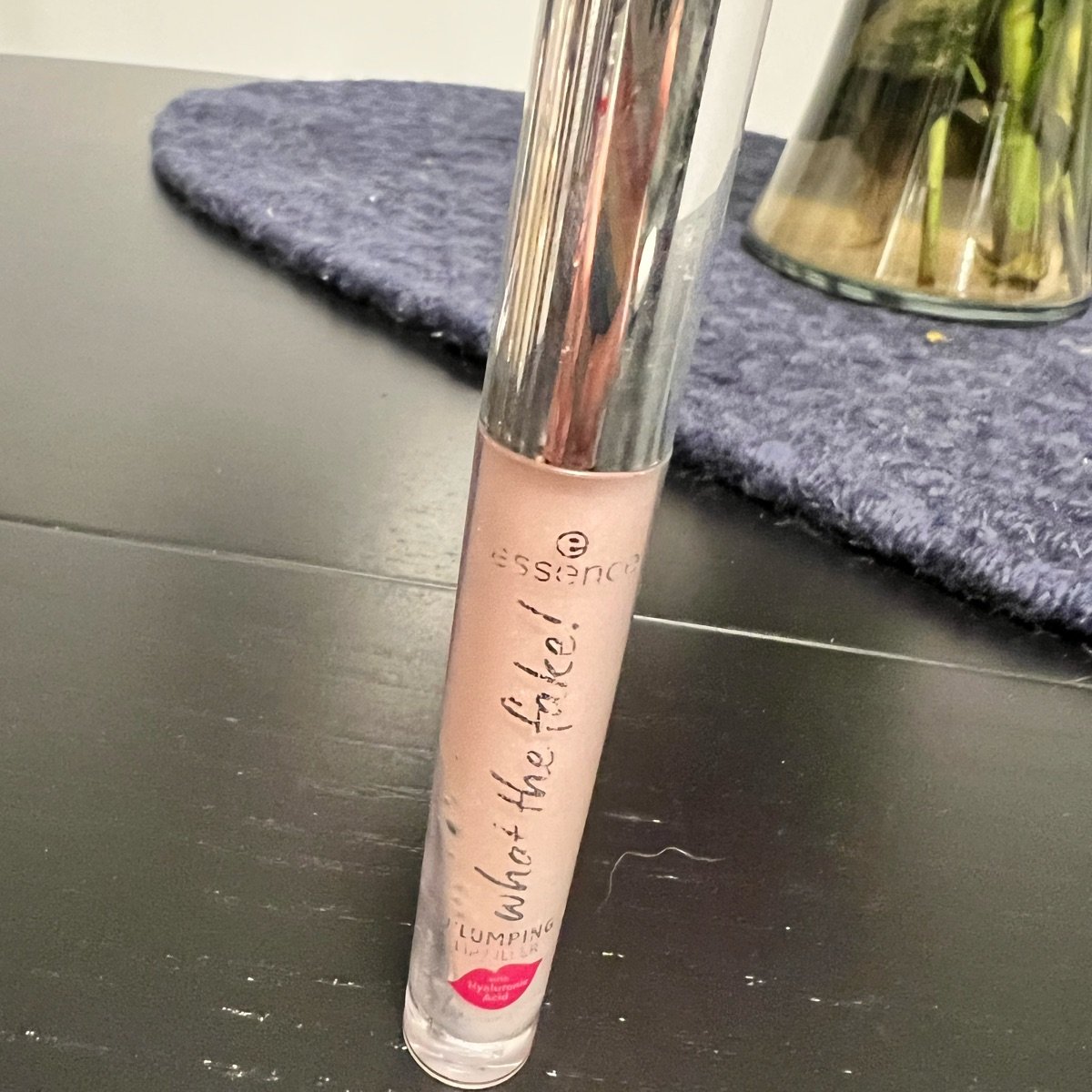 Plumping lip filler from Essence - Vegan Product Reviews & Ratings ...
