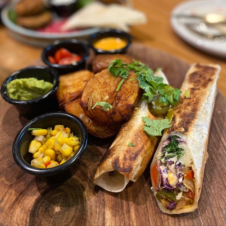 Genius Central Singapore Outram, Singapore Mexican Vegan Fajitas Wrap ...