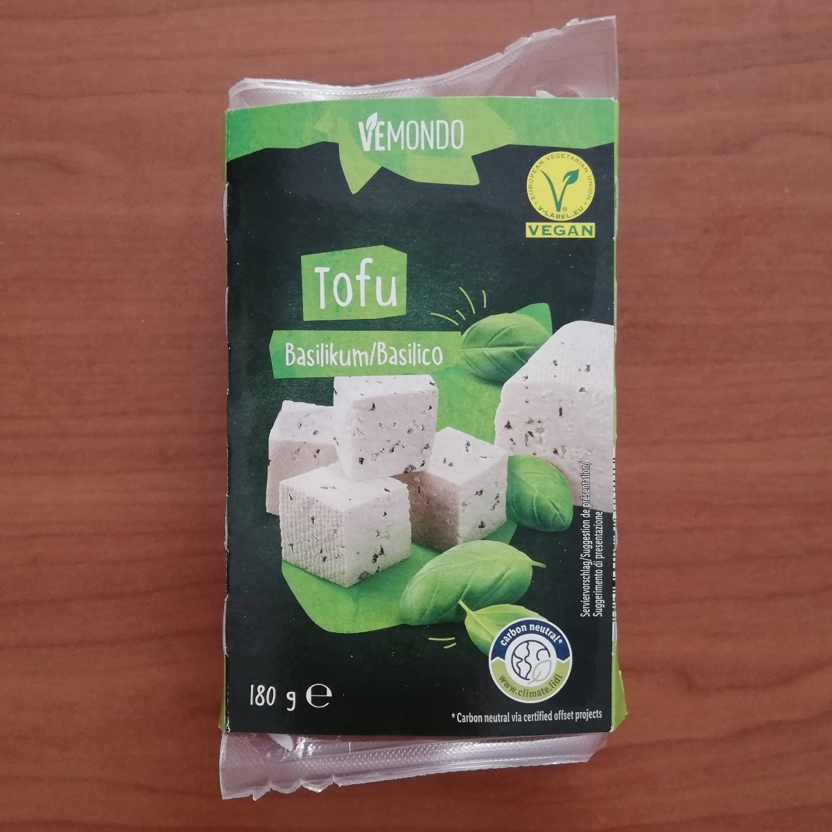 Tofu al Basilico from Vemondo - Vegan Product Reviews & Ratings | abillion