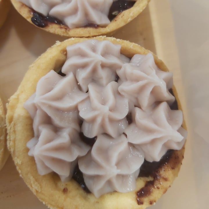Lilac Oak Museum, Singapore Taro Tart Review | abillion