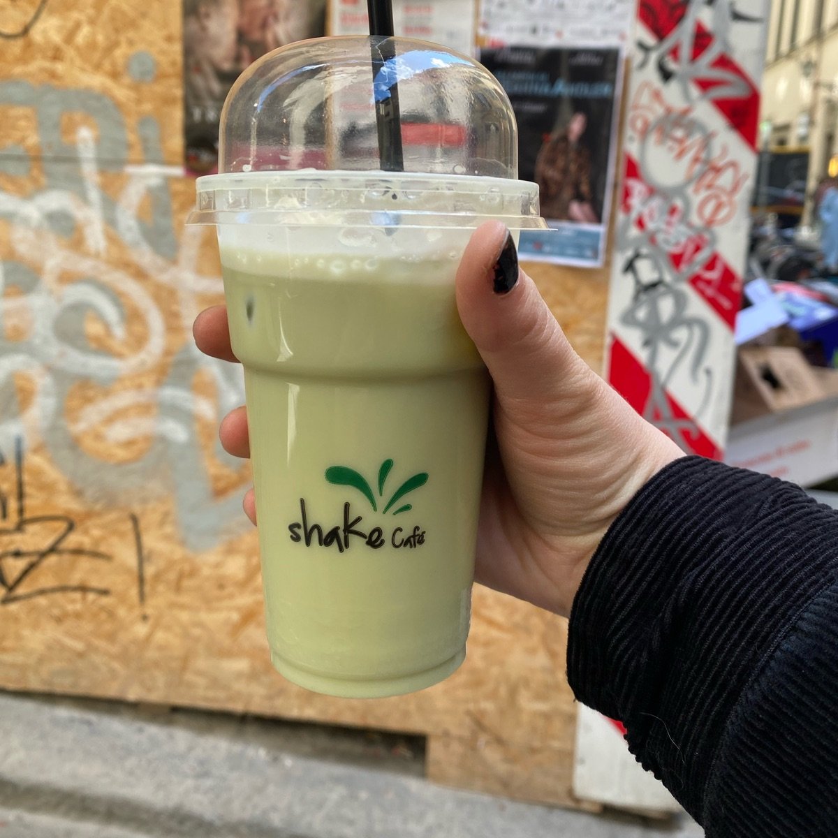 Iced Matcha Latte from Shake Cafè - Vegan Product Reviews & Ratings ...