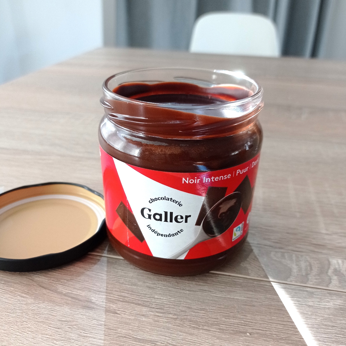 Pâte à tartiner chocolat noir intense from Galler - Vegan Product ...