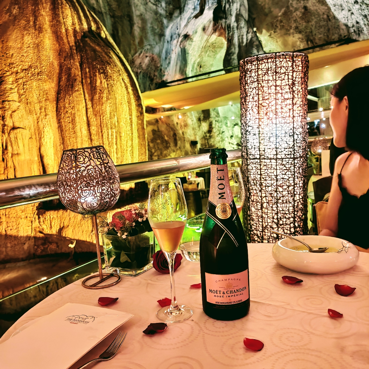 Rosé Impérial from Moët & Chandon Impérial - Vegan Product Reviews ...