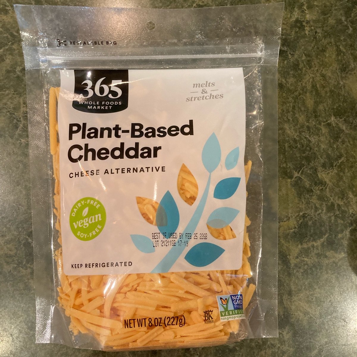 Recensioni su Cheddar Shredded Cheese di 365 Whole Foods Market | abillion