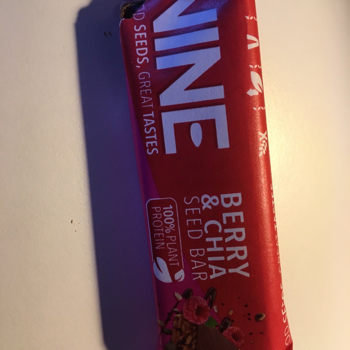 Berry & Chia Seed Bar from Nine - Vegan Product Reviews & Ratings ...