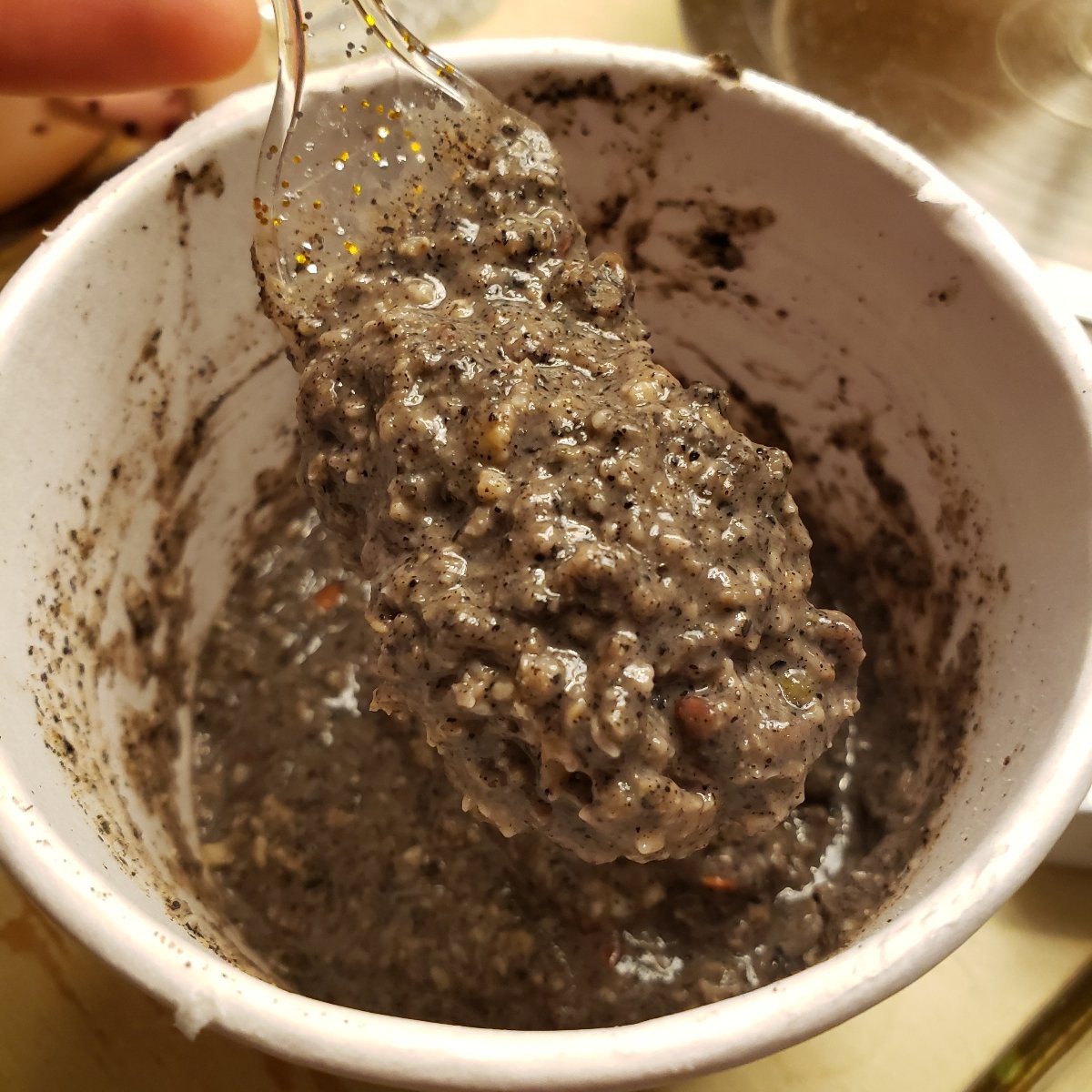 YiShi Foods - Toasted Black Sesame Oatmeal Review | abillion