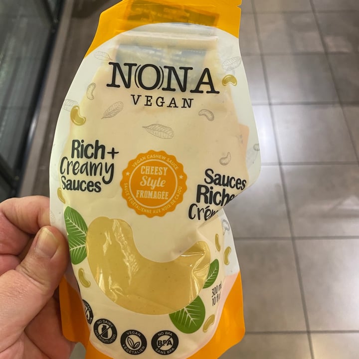 NONA Vegan Foods Nona Creamy Cheeze Sauce Review | abillion