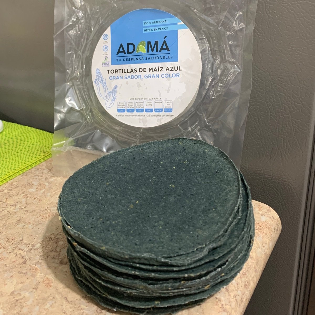 Tortillas de maíz azul from Adamá - Vegan Product Reviews & Ratings | abillion