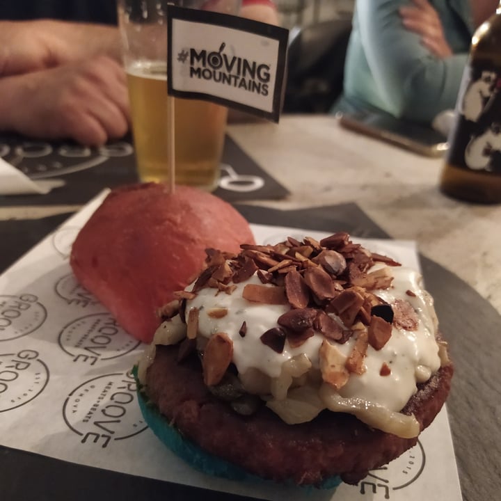 Groove Genova, Italy In&Out vegan burger Review | abillion