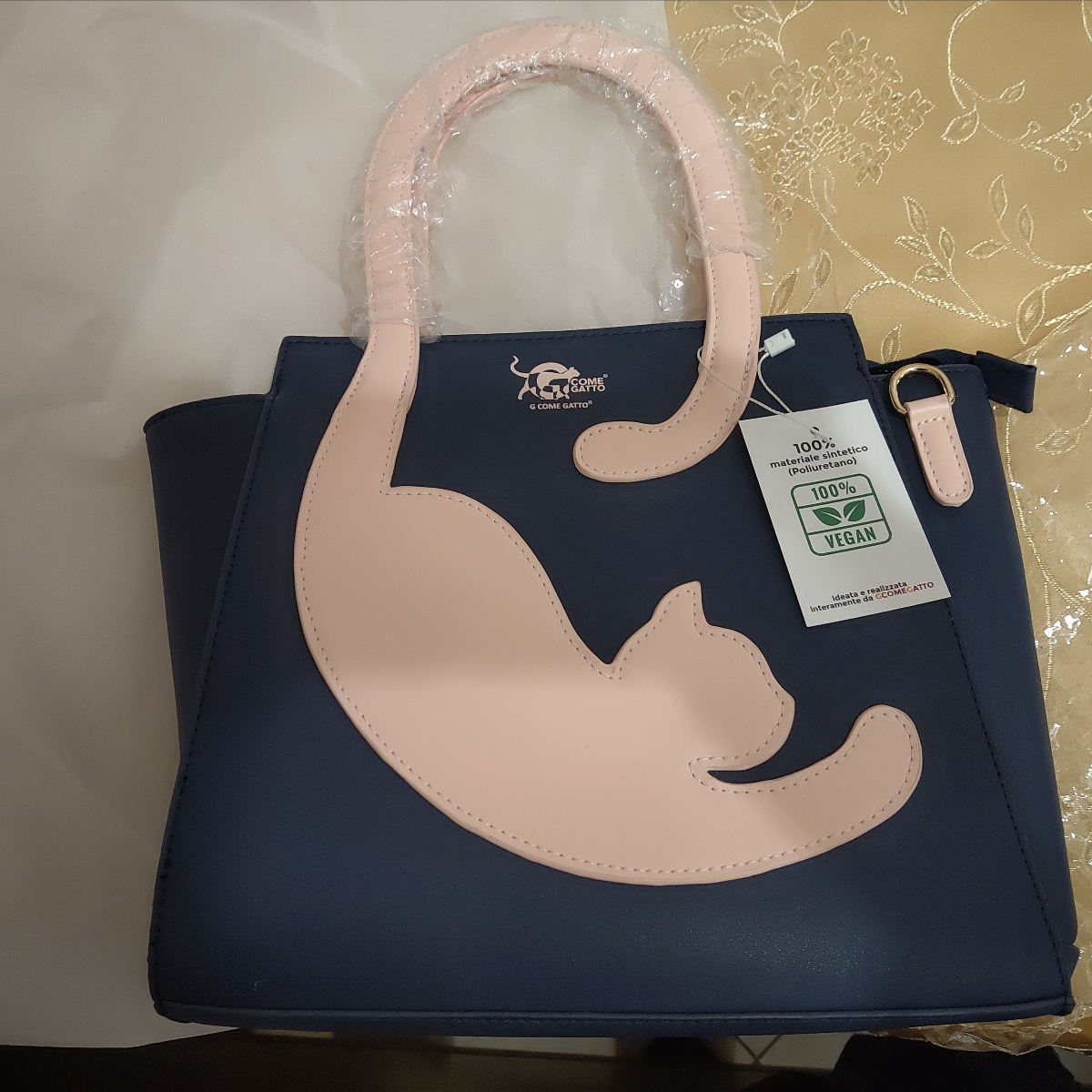 Bag from G come gatto - Vegan Product Reviews & Ratings | abillion