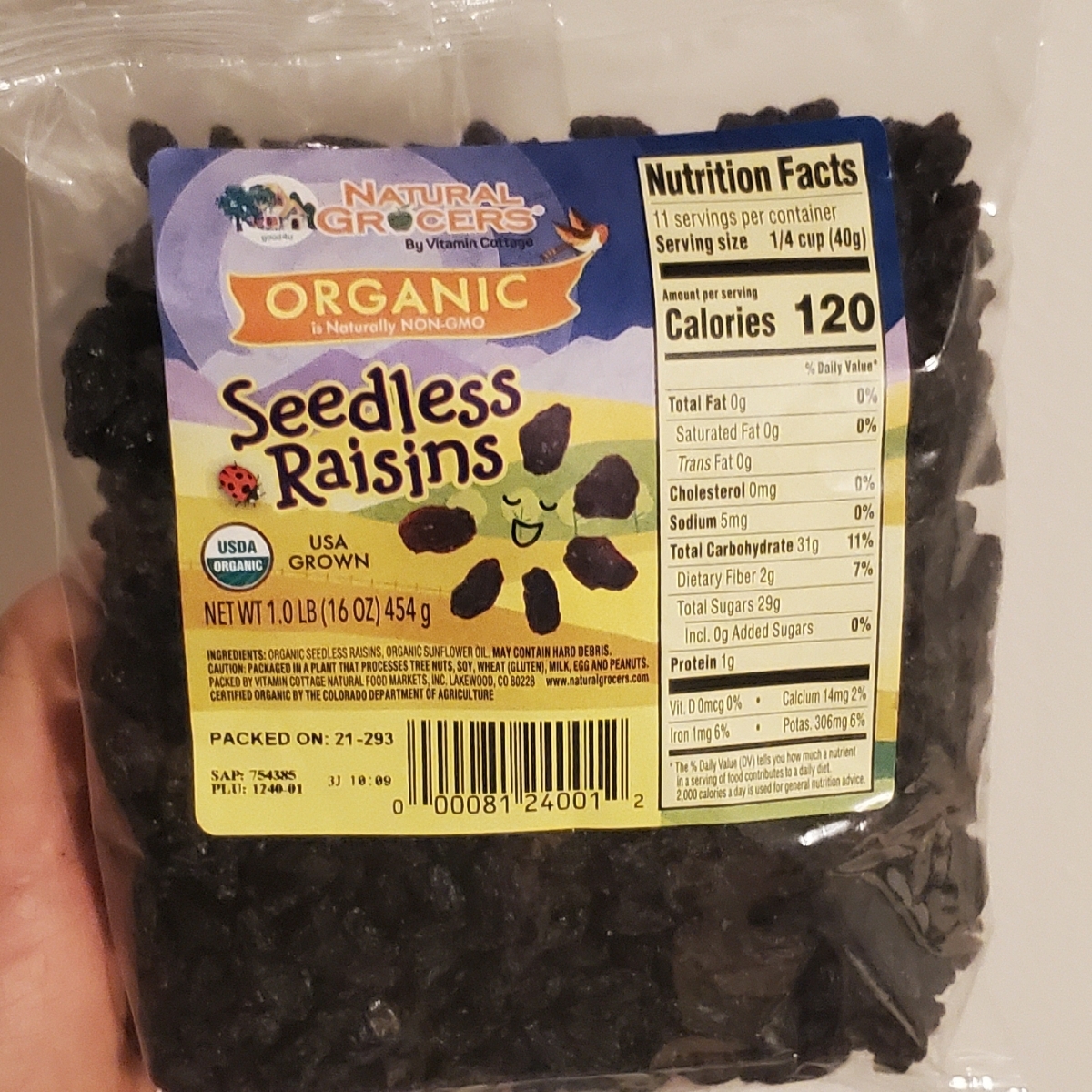 Organic seedless Raisins from Natural Grocers - Vegan Product Reviews ...
