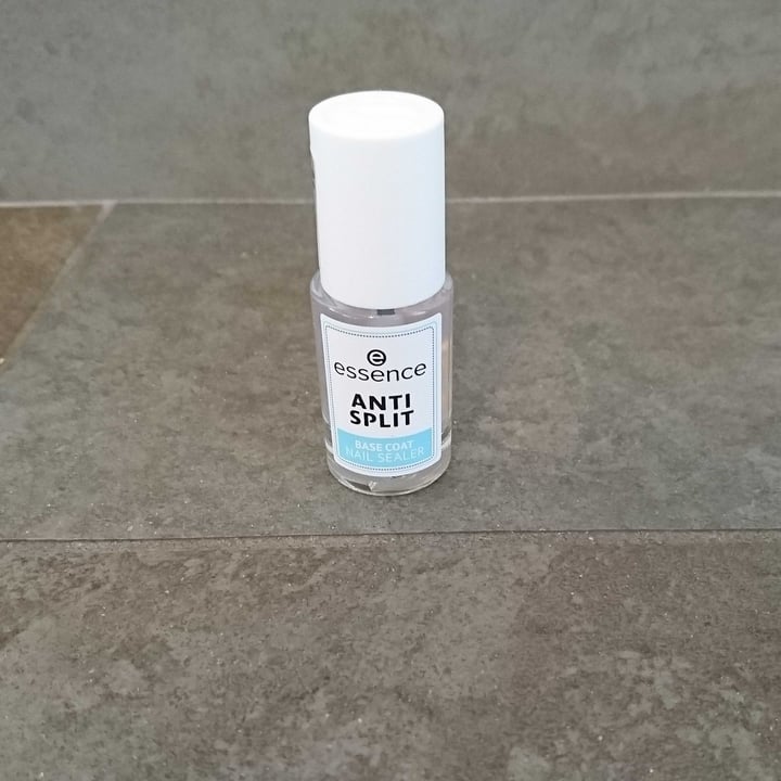 Essence Cosmetics Anti Split Base Coat Review | abillion