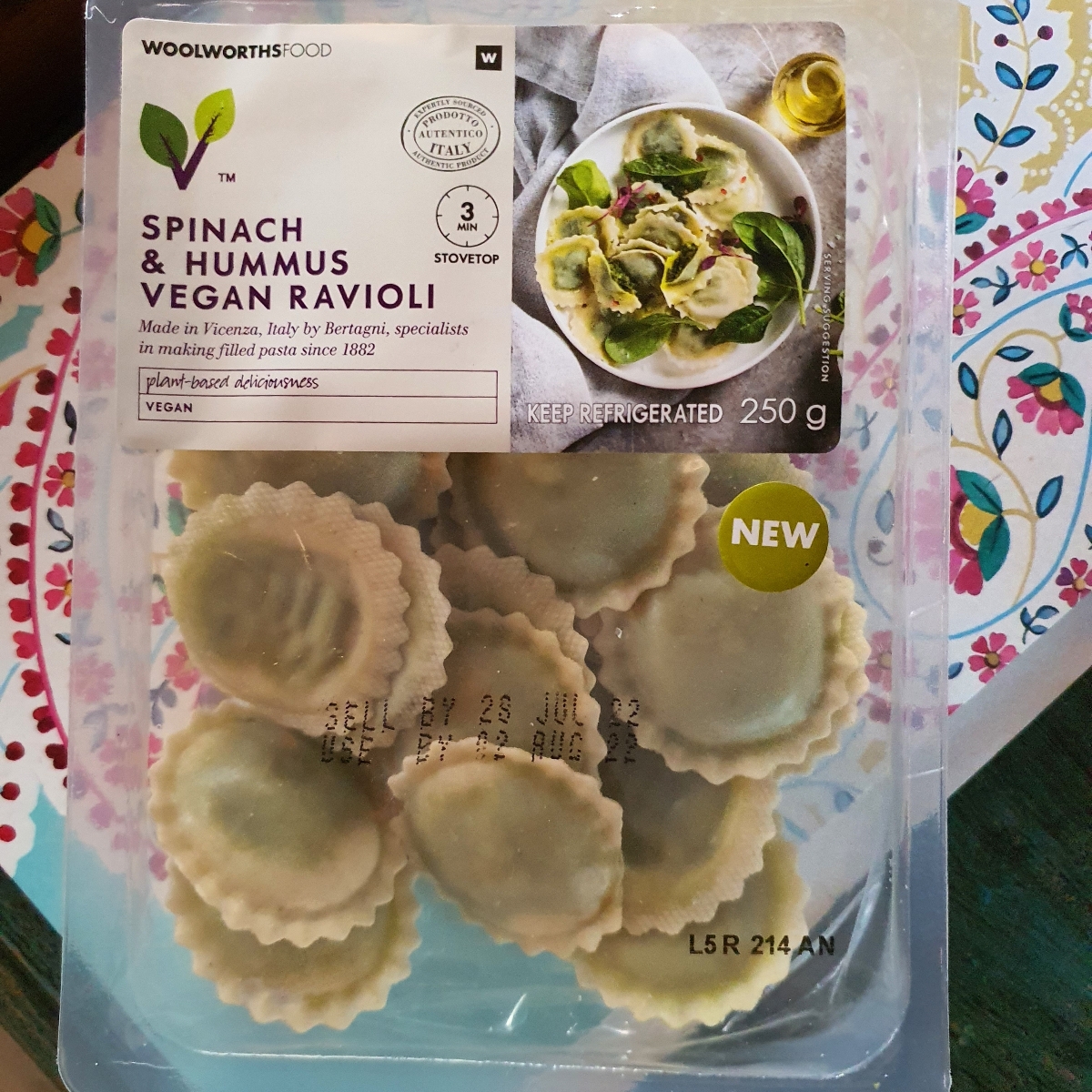 Spinach And Hummus Ravioli from Woolworths - Vegan Product Reviews ...