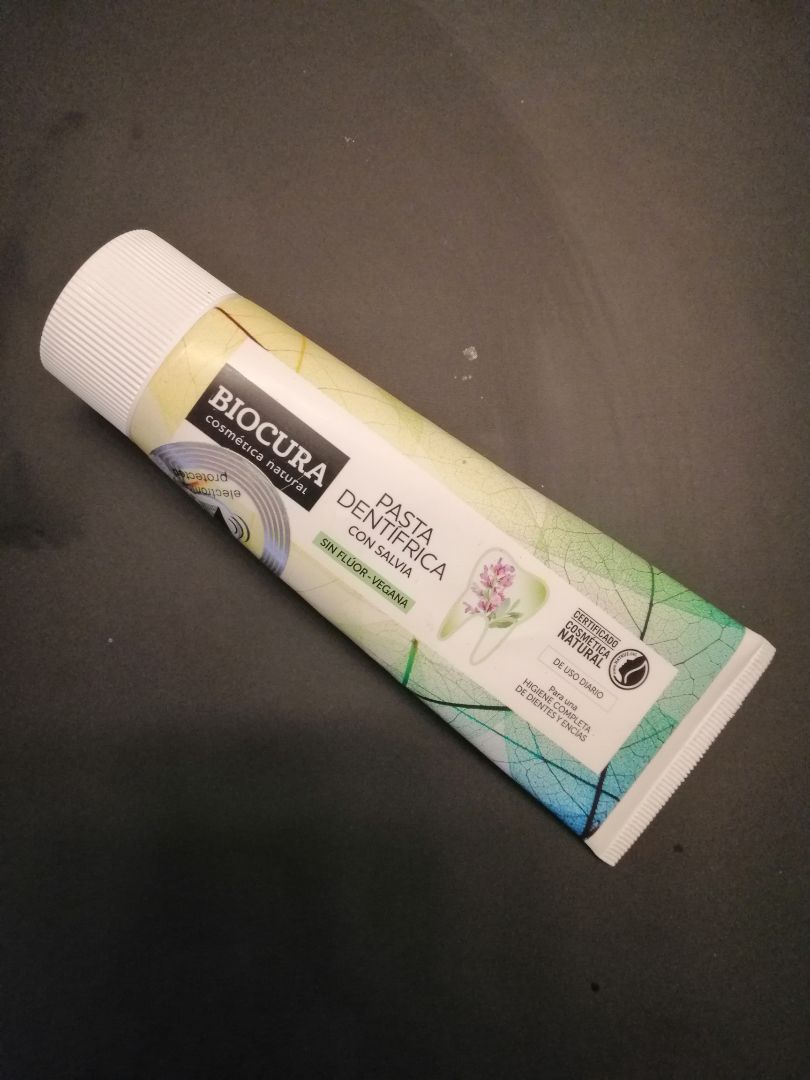 Pasta dental from Biocura - Vegan Product Reviews & Ratings | abillion
