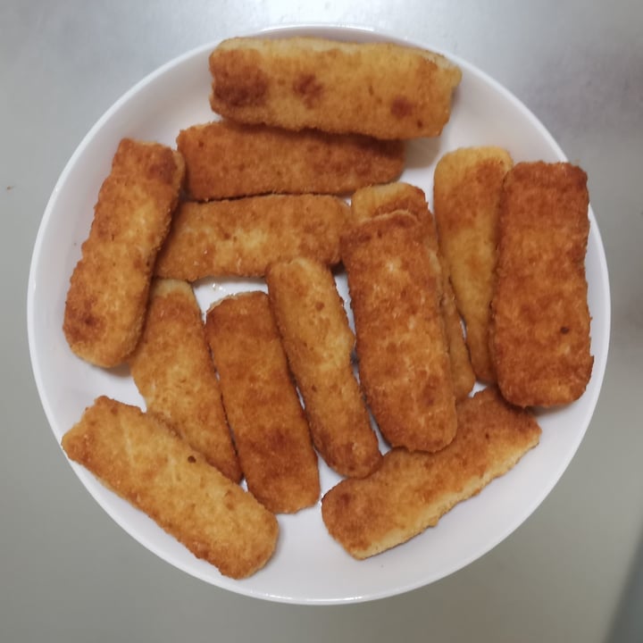 Happiee Fishiee Sticks Review | abillion