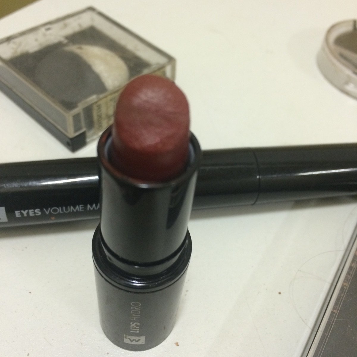 Diva Lips Duo Lipstick from Woolworths - Vegan Product Reviews ...