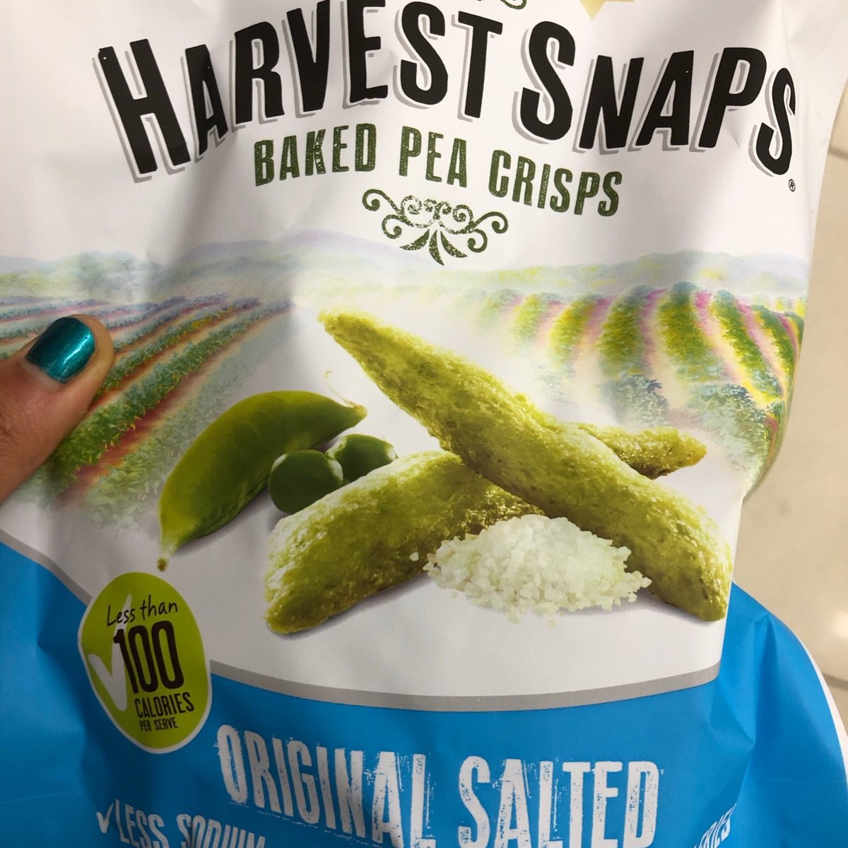 Harvest Snaps Baked Pea Crisps from Calbee - Vegan Product Reviews & Ratings | abillion