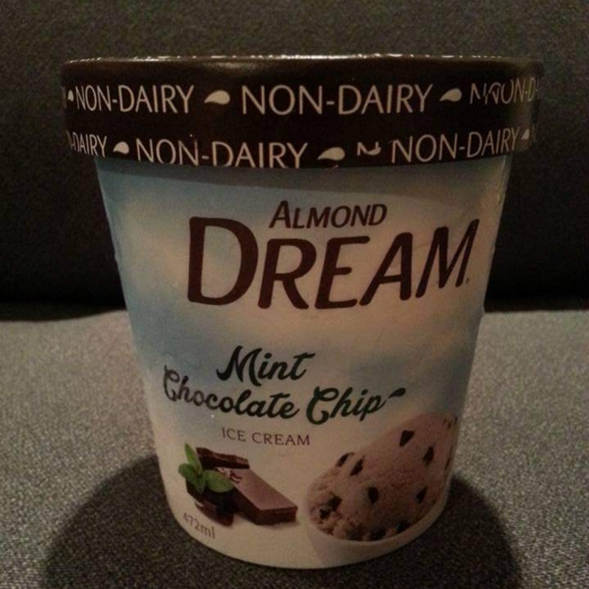 Almond Dream Mint choc chip Ice cream from DREAM - Vegan Product ...