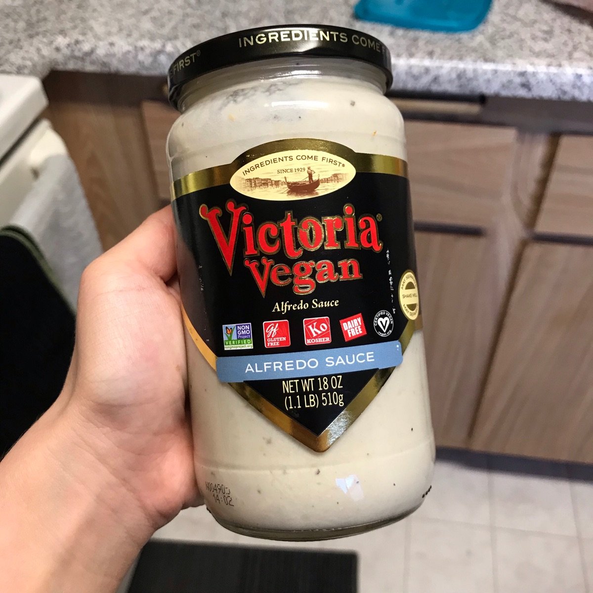 Alfredo Sauce from Victoria Fine Foods - Vegan Product Reviews ...