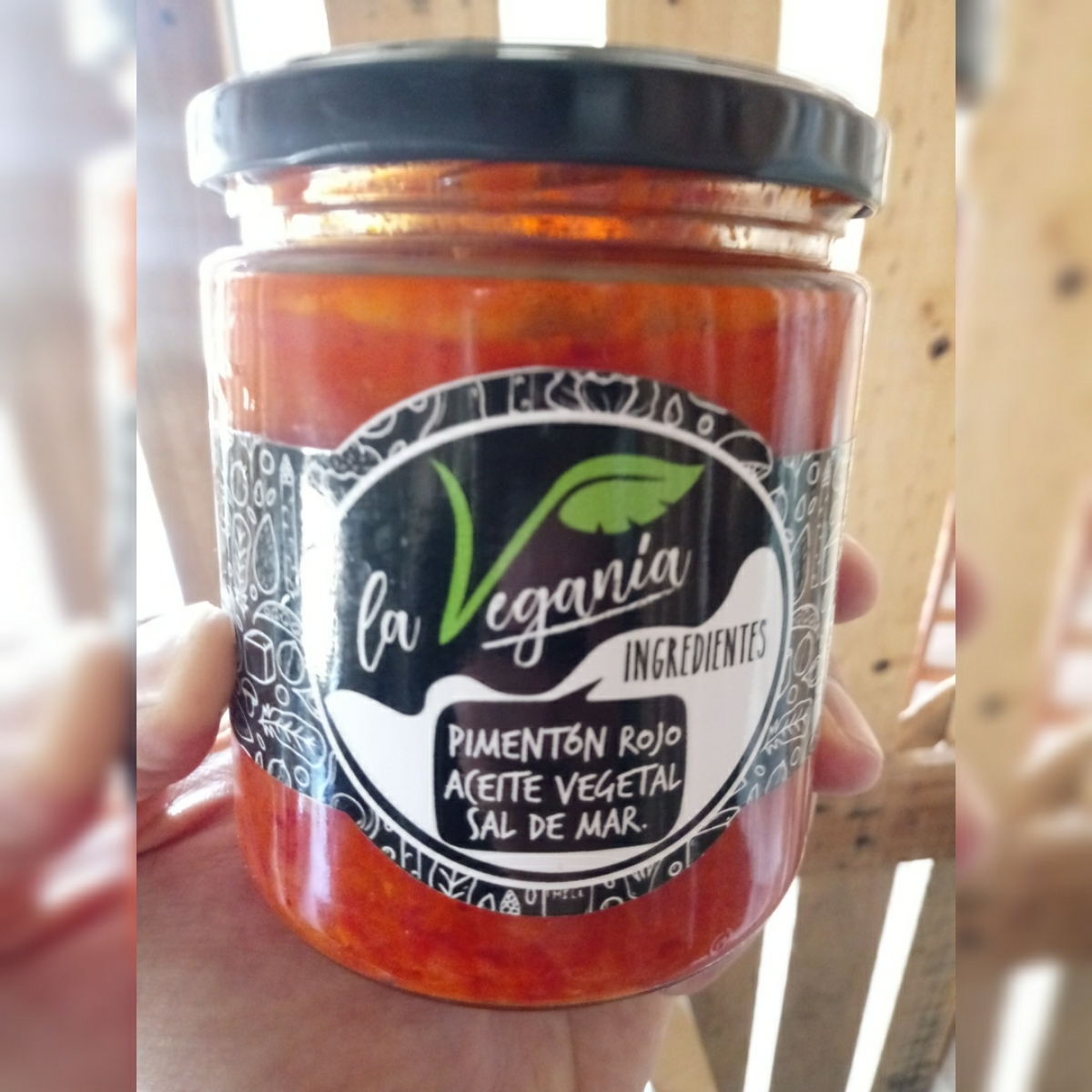 Pasta de pimentón rojo from La Vegania - Vegan Product Reviews ...