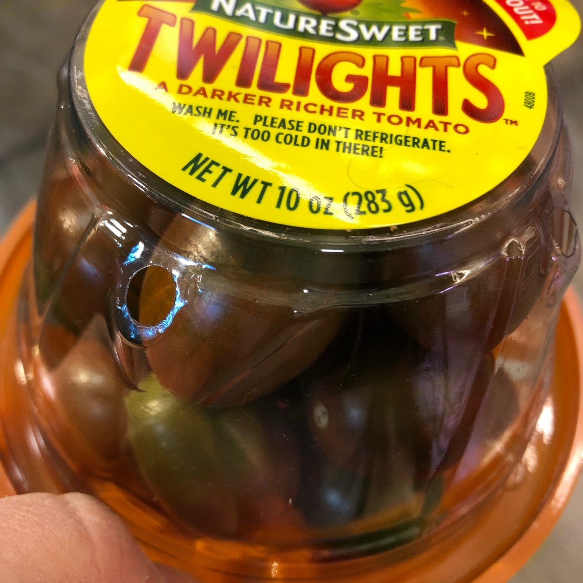 Twilight tomatoes from NatureSweet - Vegan Product Reviews & Ratings ...