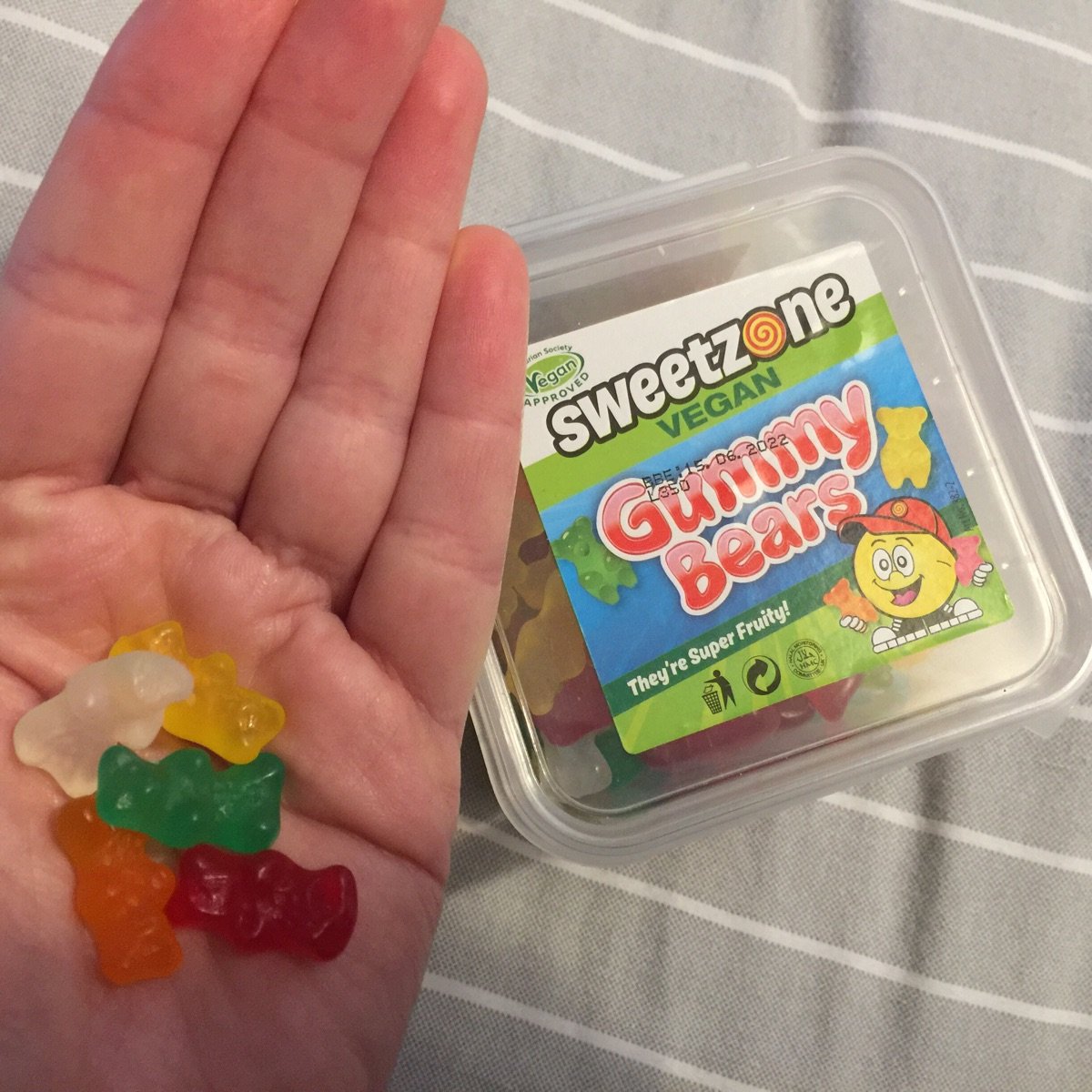 Gummy Bears from Sweetzone - Vegan Product Reviews & Ratings | abillion