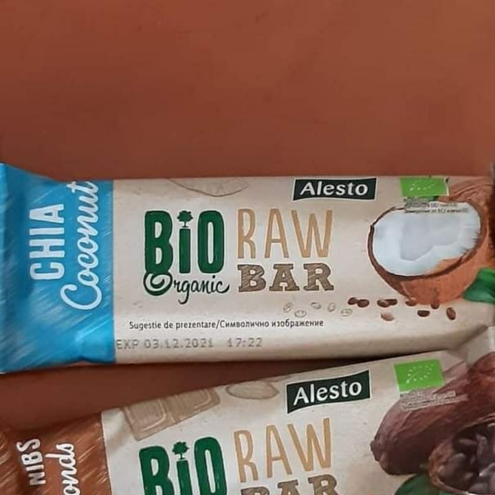 Alesto Bio Raw Bar Chia Coconut Review | abillion