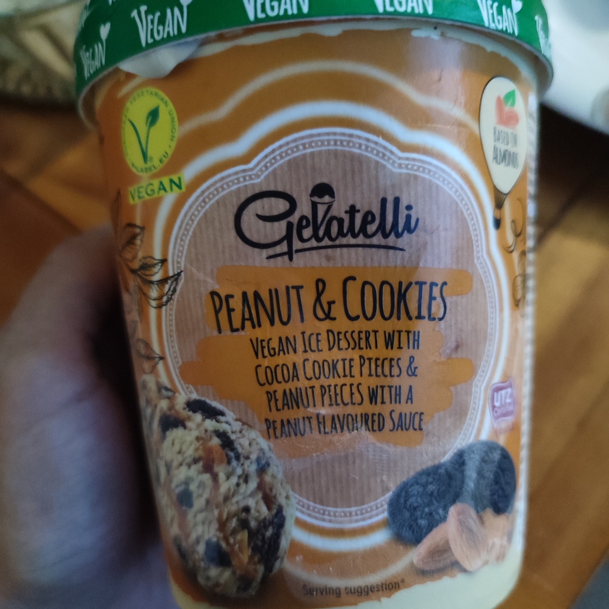 Gelatelli peanut and cookies from Vemondo - Vegan Product Reviews ...