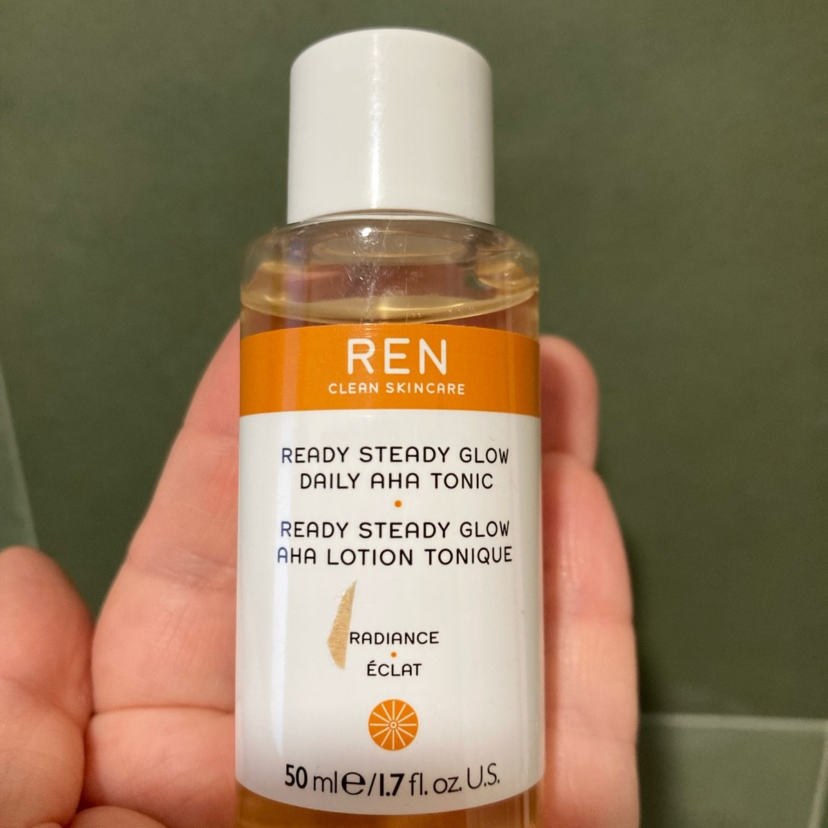 REN Clean Skincare Ready steady glow Daily AHA Tonic Reviews | abillion