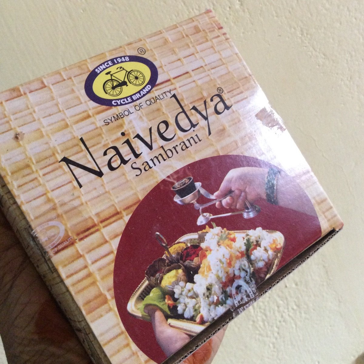 Cycle pure Sambrani dhoop Reviews | abillion