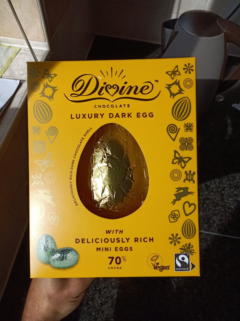 Luxury Dark Egg from Divine Chocolate - Vegan Product Reviews & Ratings ...