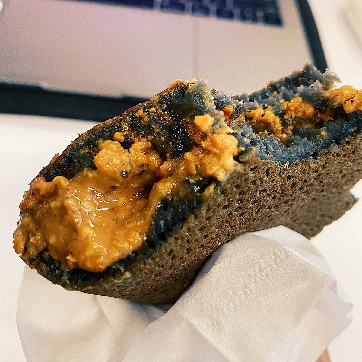 Peanut Min Jiang Kueh at AH LOCK & CO., Singapore - Vegan Dish Reviews ...
