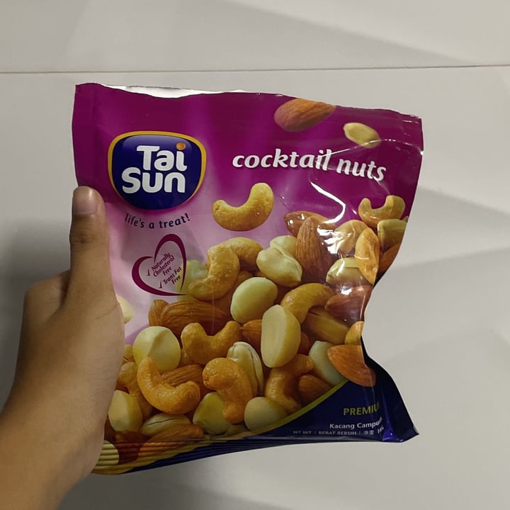 Tai Sun Baked almonds Review | abillion