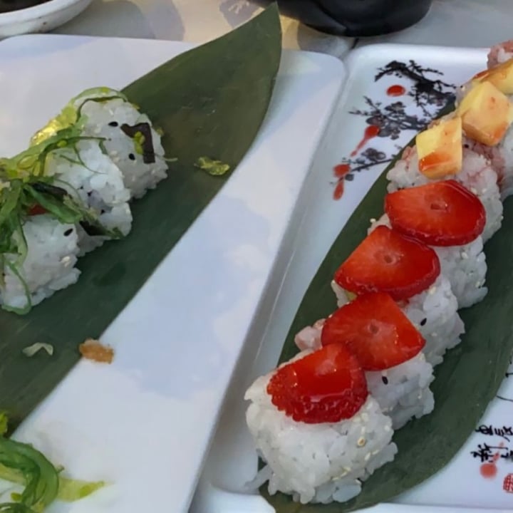 Shanghai Fusion Restaurant Cucina Giapponese Cinese Novara, Italy Sushi ...