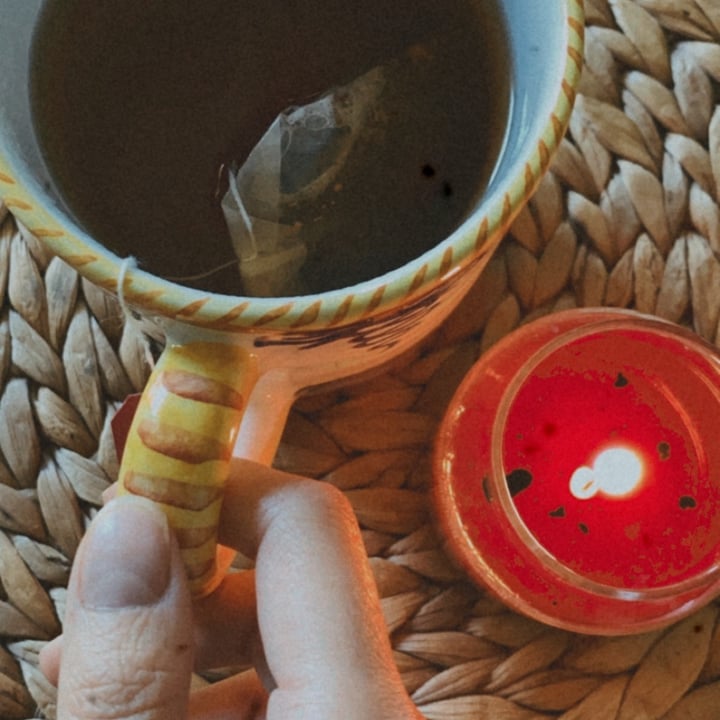 Yogi Tea Organic Berry Detox Review | abillion