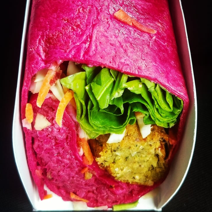 Woolworths Food Falafel and Beetroot Wrap Review | abillion