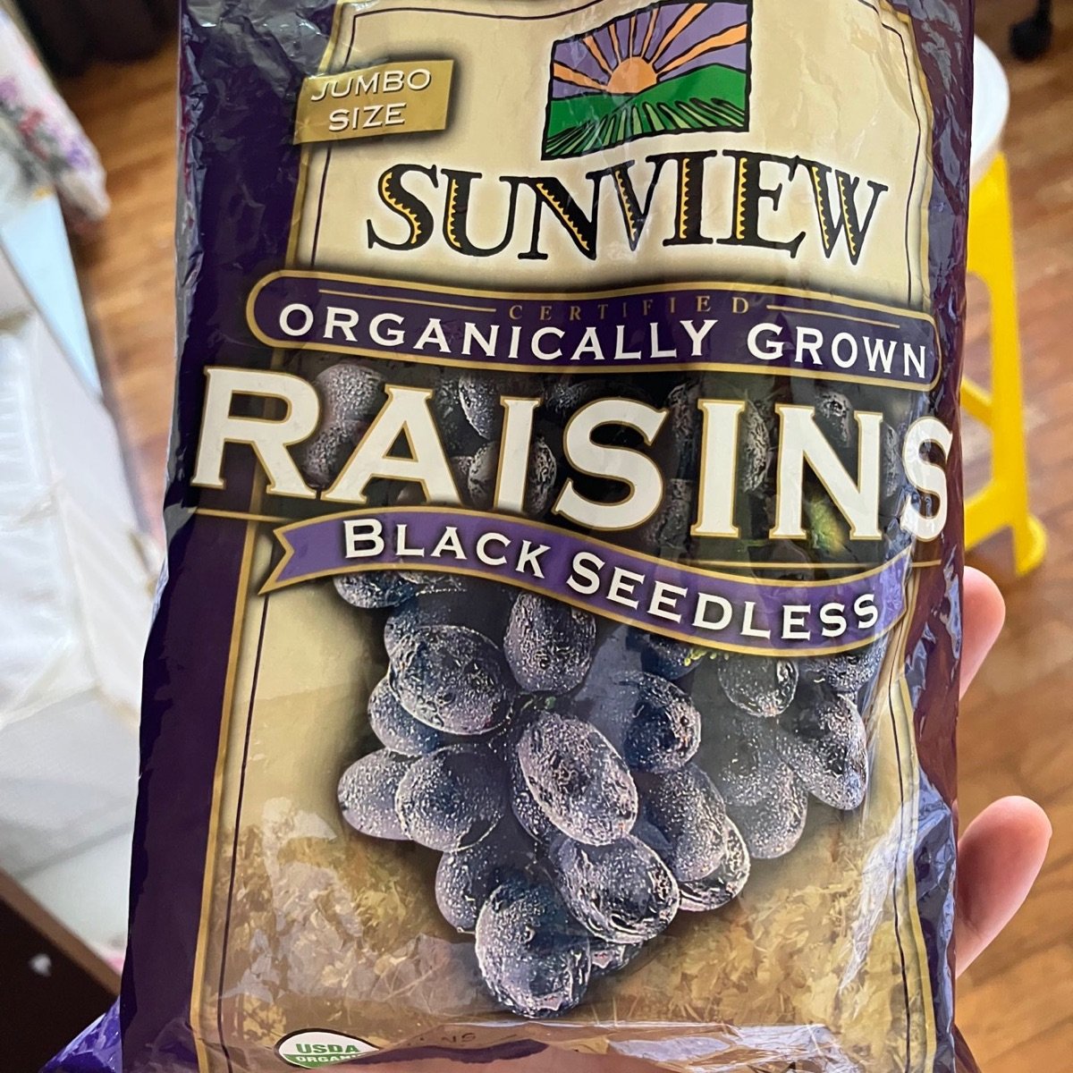 Organic Black Seedless Raisins from Sunview - Vegan Product Reviews ...