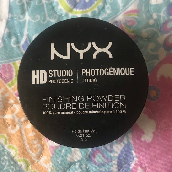 NYX Cosmetics HD STUDIO Finishing Powder Review | abillion