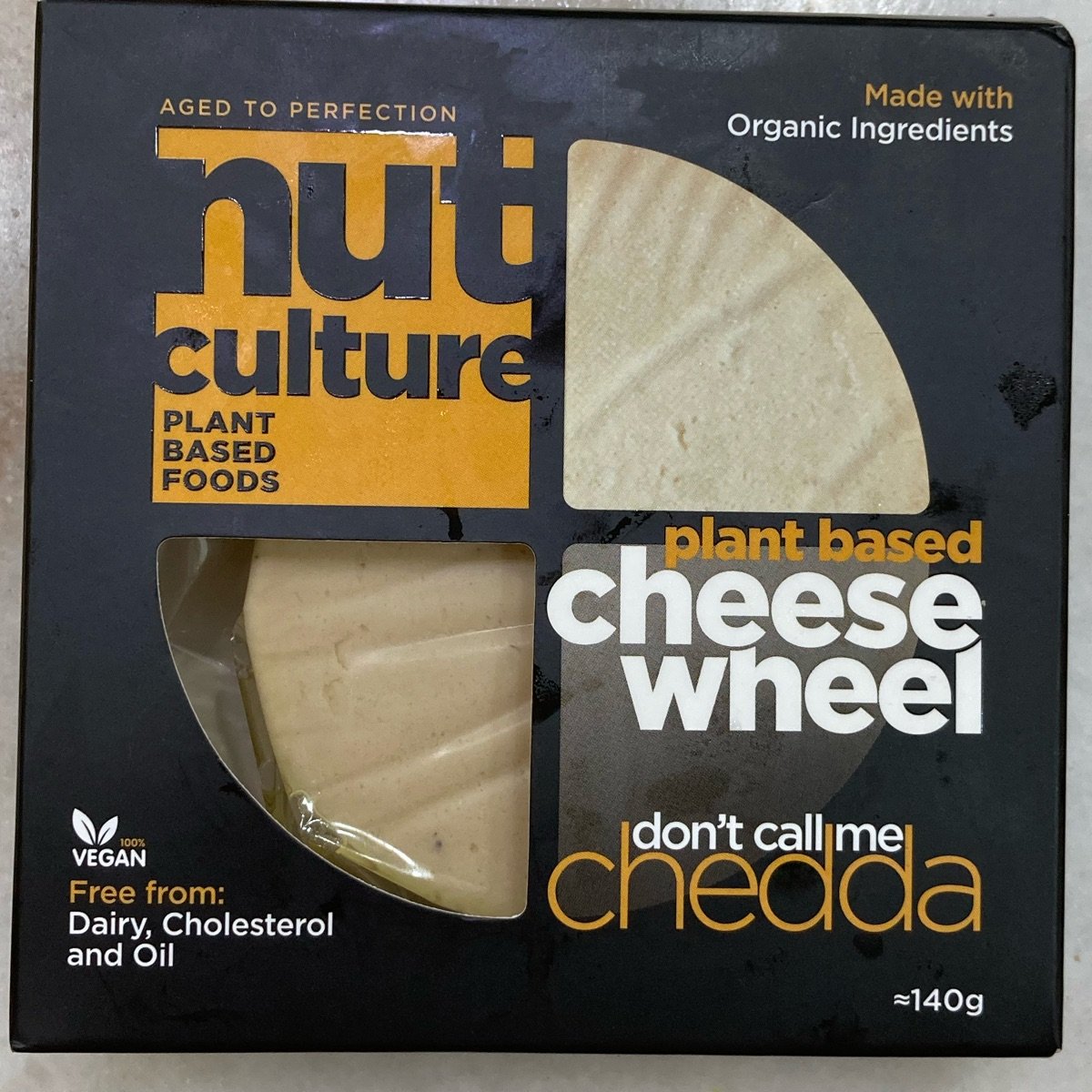 cheese wheel chedda from Nut Culture - Vegan Product Reviews & Ratings ...