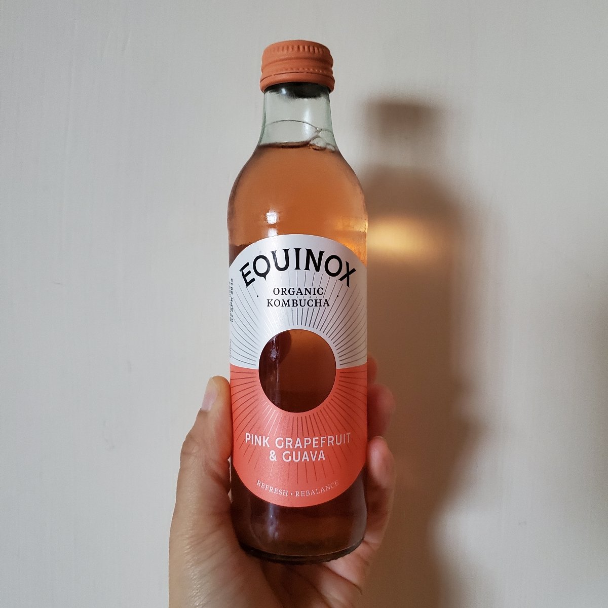 Recensioni su Pink Grapefruit & Guava Kombucha di Equinox | abillion
