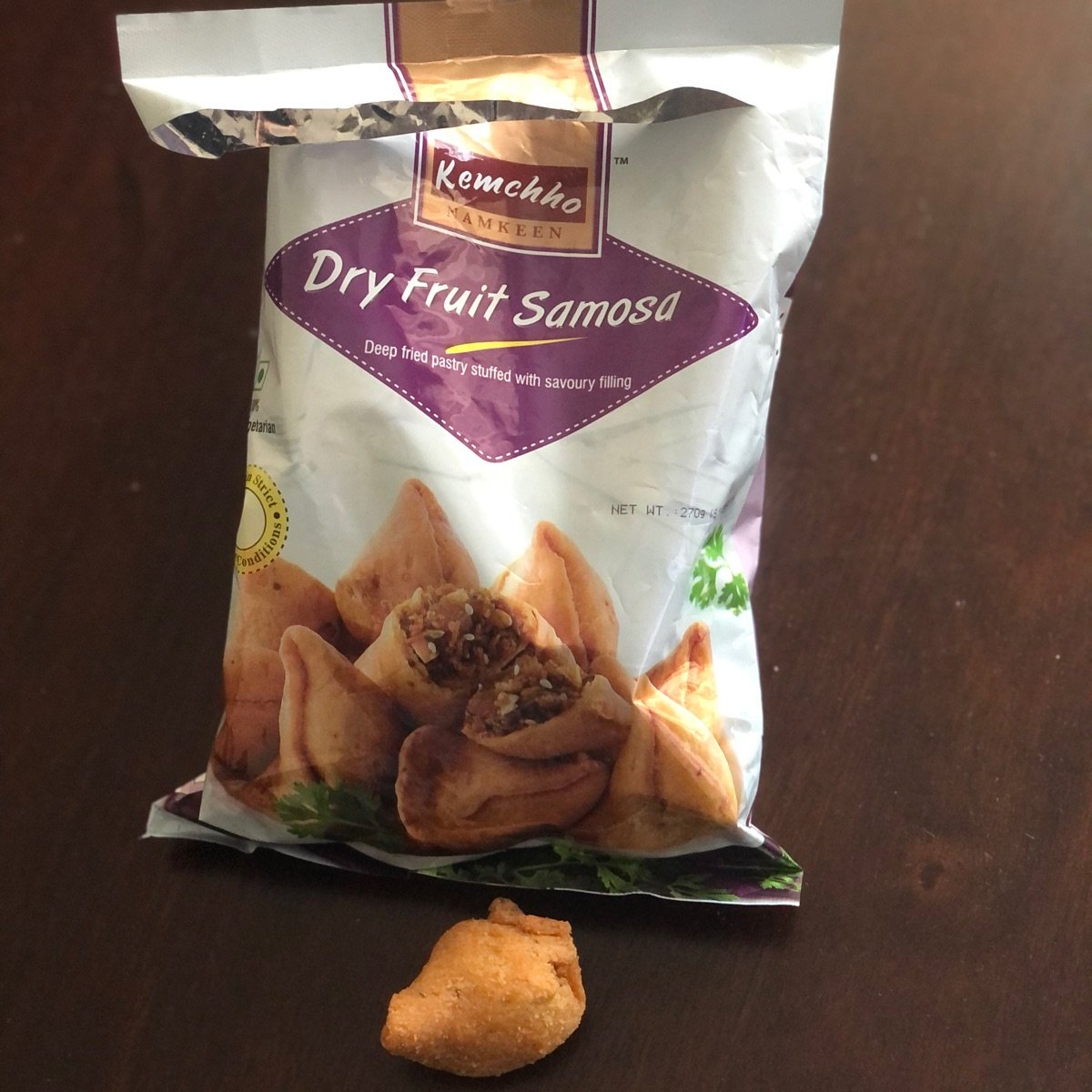Dry Fruit Samosa from Kemchho Namkeen - Vegan Product Reviews & Ratings ...